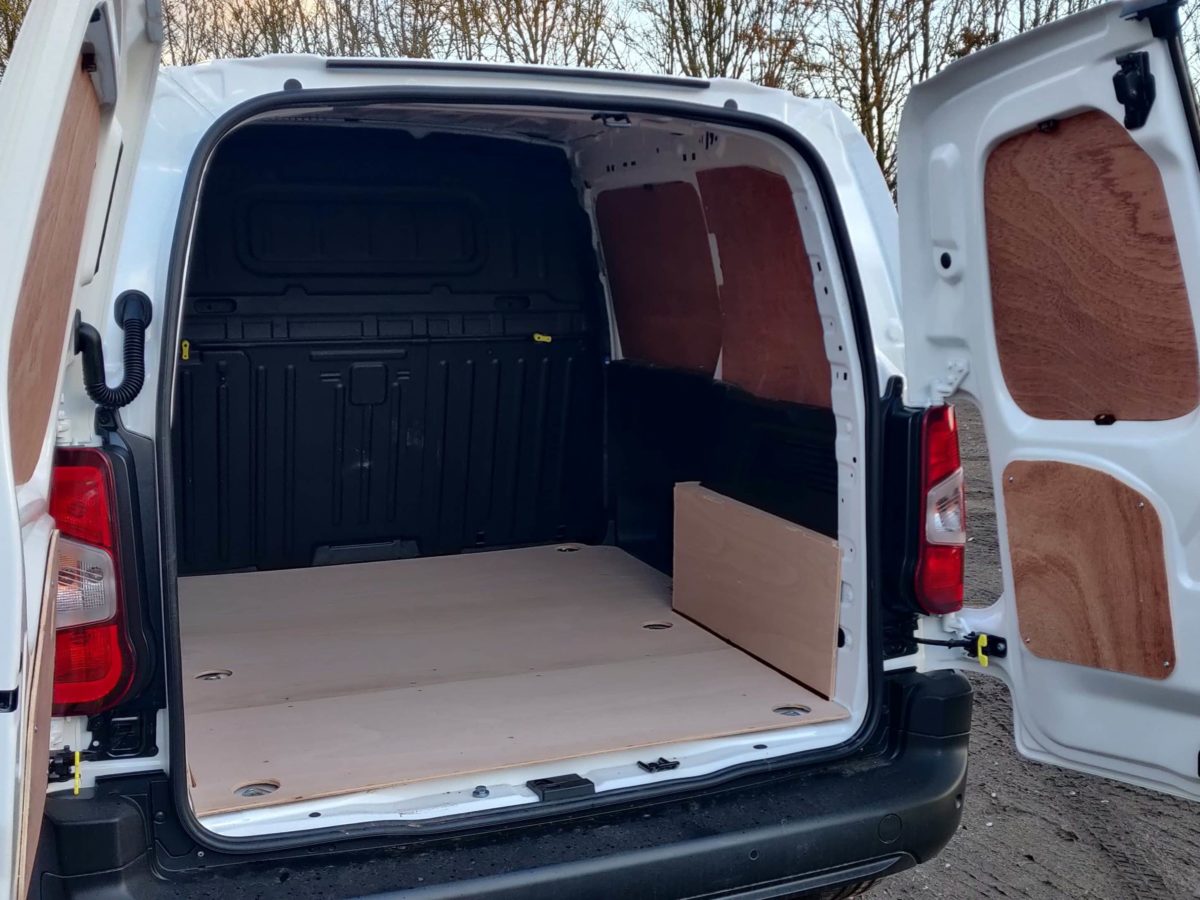 Floor & Wheel Arches Lining - Yoke Vans